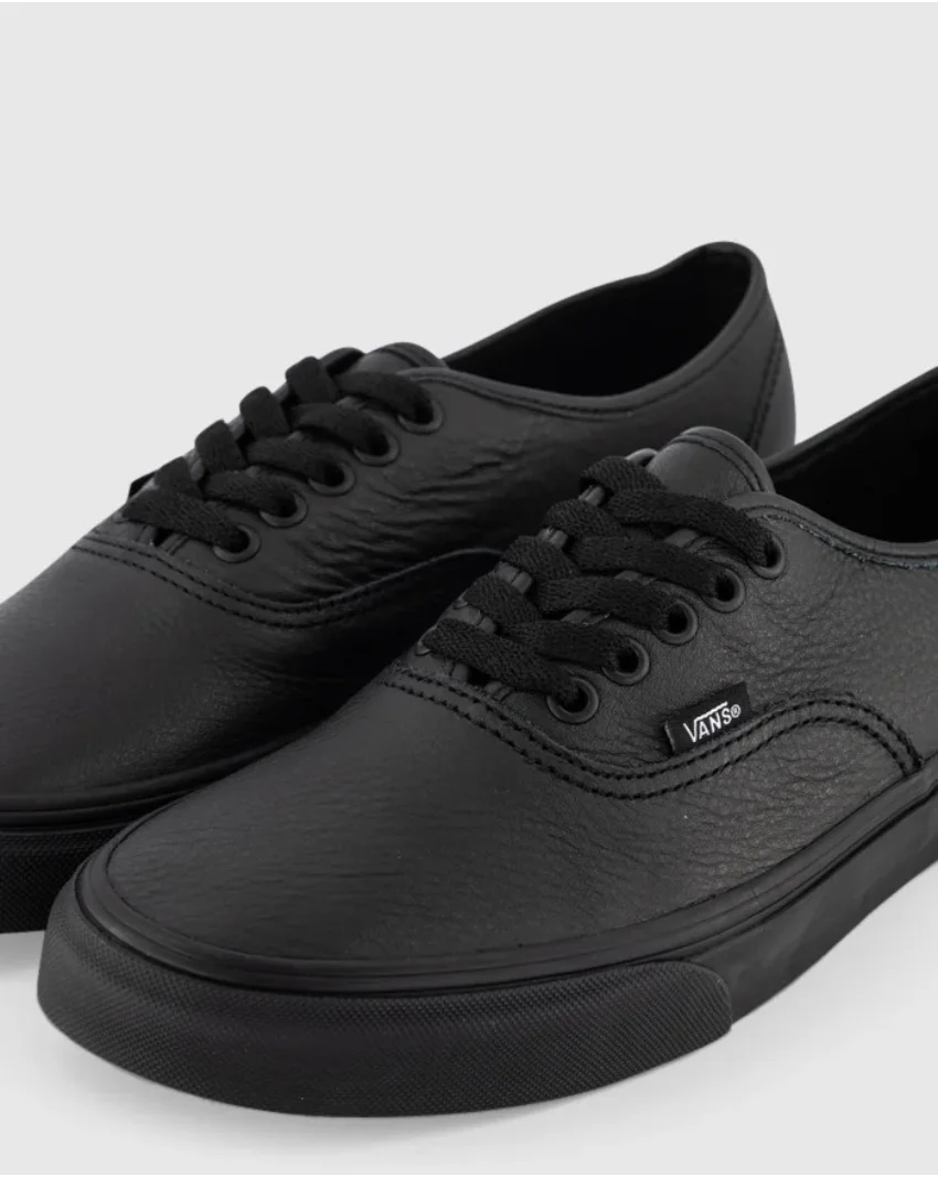 Vans Authentic Black Leather - Team Rhapsody